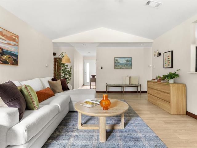 2301 Village Cir