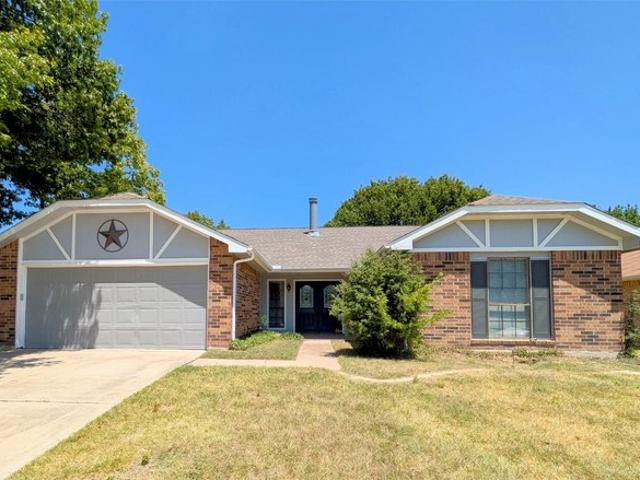2301 Villanova St, Arlington, TX 76018