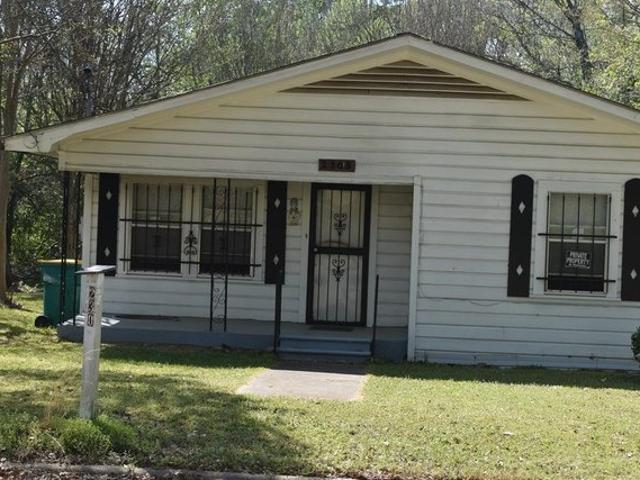2301 2303 2 Spruce St, Texarkana, TX 75501