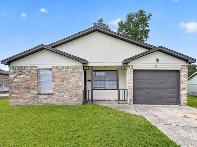 2301 7th Ave N, Texas City, TX 77590