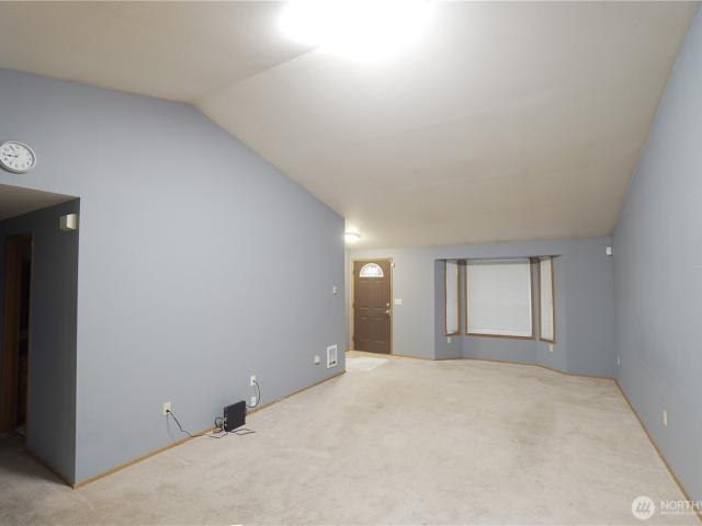 2302 Orchard Street W