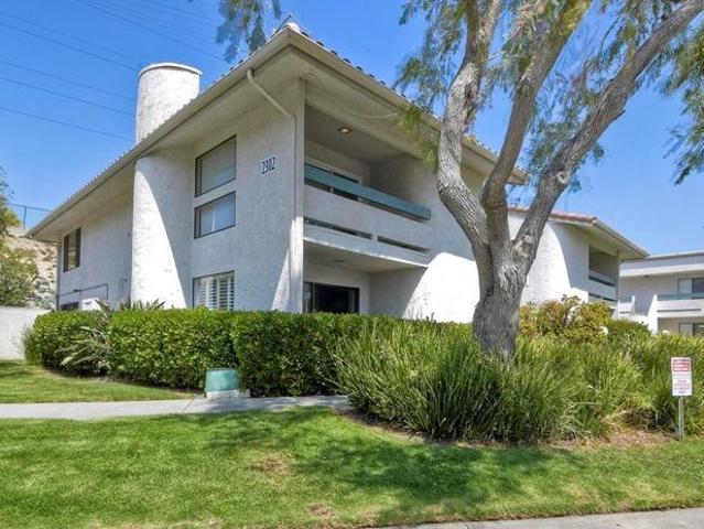 2302 Altisma Way #201 Carlsbad, CA 92009