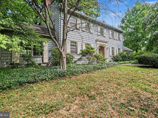 2302 Bellevue Road
