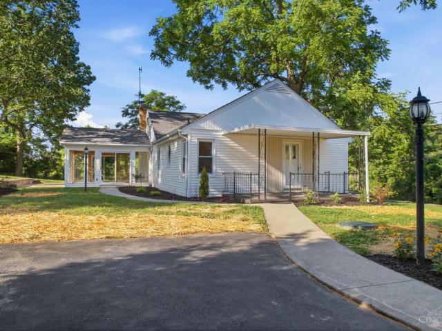 2302 Bethel Maple Road