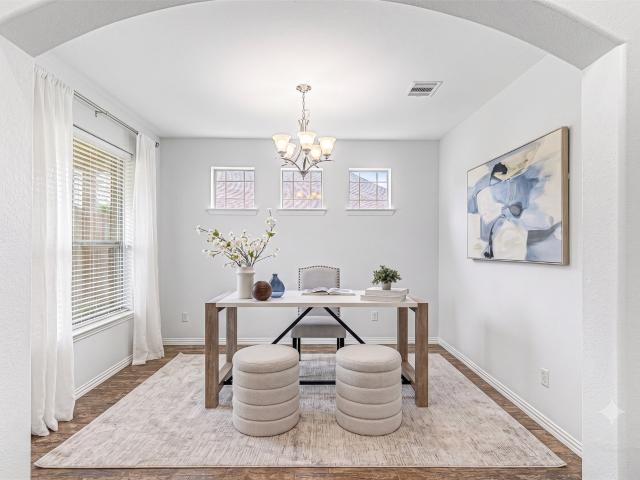 2302 Blue Jay Lane