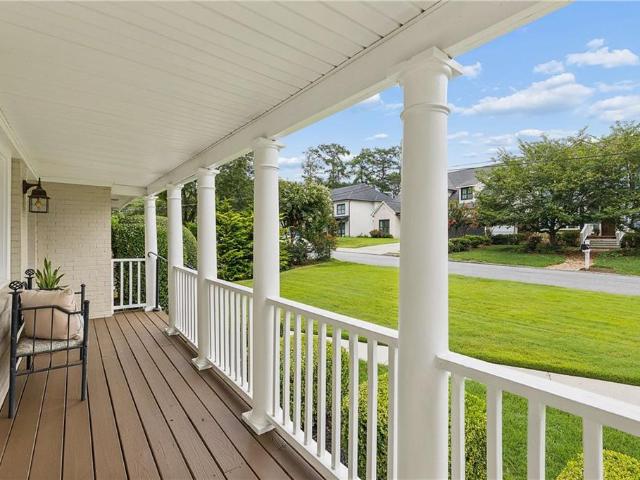 2302 Briarwood Hills Drive NE
