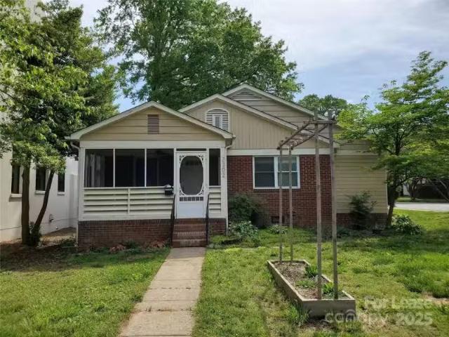 2302 Chesterfield Avenue, Charlotte, NC 28205