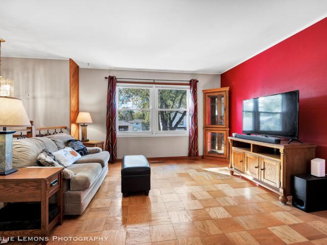 2302 Dalewood Parkway