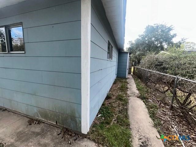 2302 E Mistletoe Ave, Victoria, TX 77901 | MLS #599865
