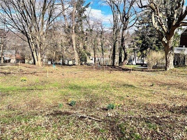 2302 Longcrest Ave, Bethel Park, PA 15102