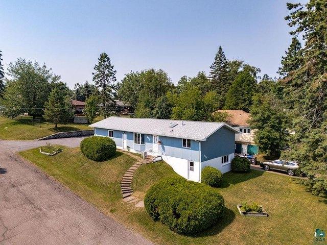 2302 Pershing St, Duluth, MN 55811
