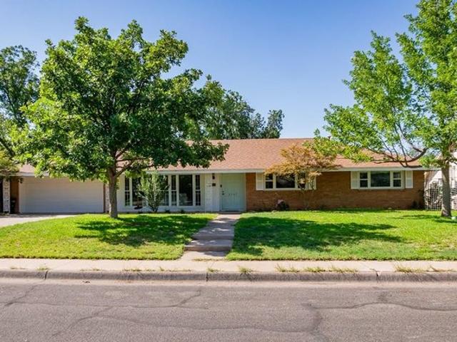 2302 Sinclair Ave, Midland, TX 79705