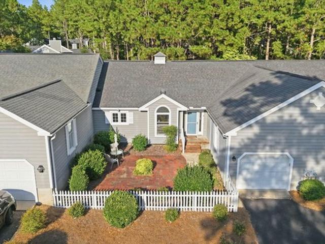2302 Wentworth Cir, Pinehurst, NC 28374