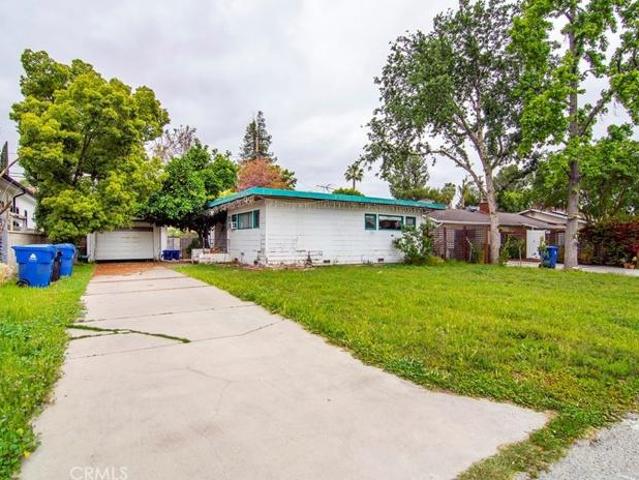 23033 Leonora Dr, Woodland Hills, CA 91367