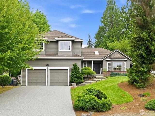 23030 NE 13th St, Sammamish, WA 98074