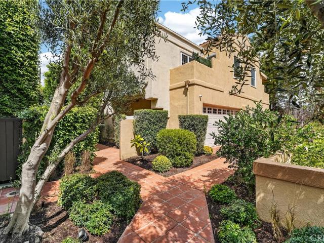 23039 Park Privado, Calabasas, CA 91302 | MLS #SR26072