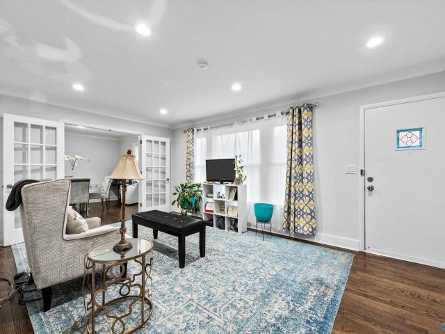 2303 Dogwood Lane