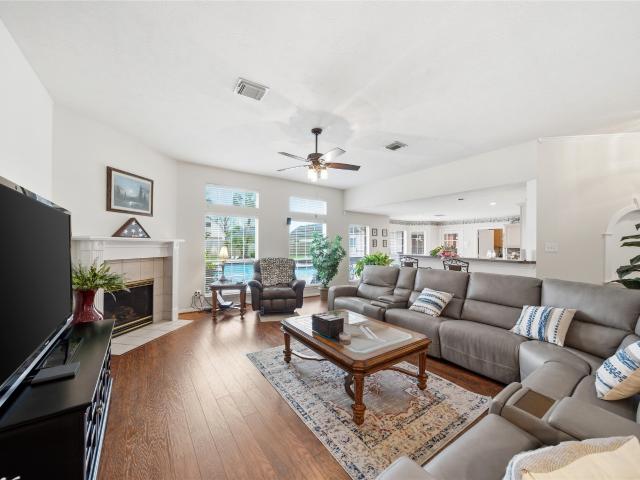 2303 Dogwood Street