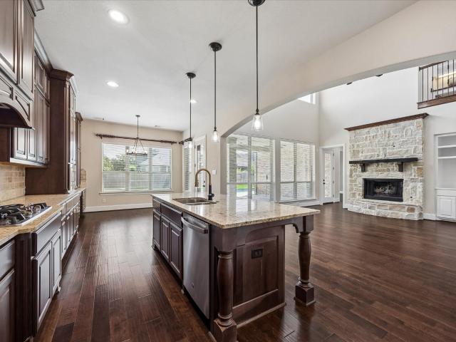 2303 Draycutt Drive