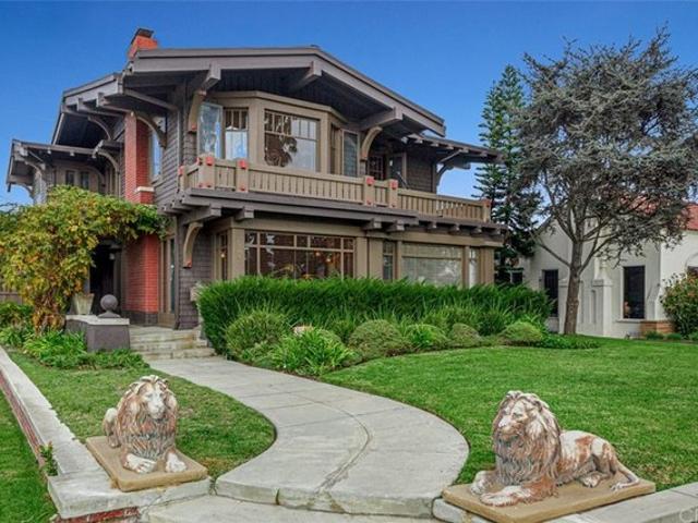 2303 E Ocean Blvd, Long Beach, CA 90803