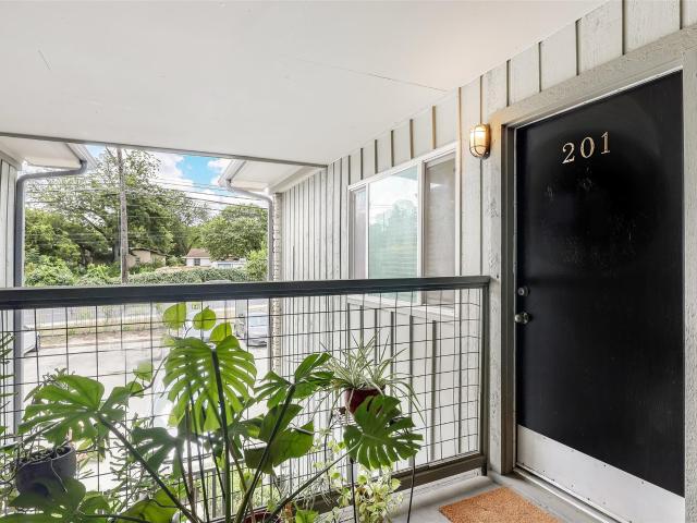 2303 E Side Dr # 201