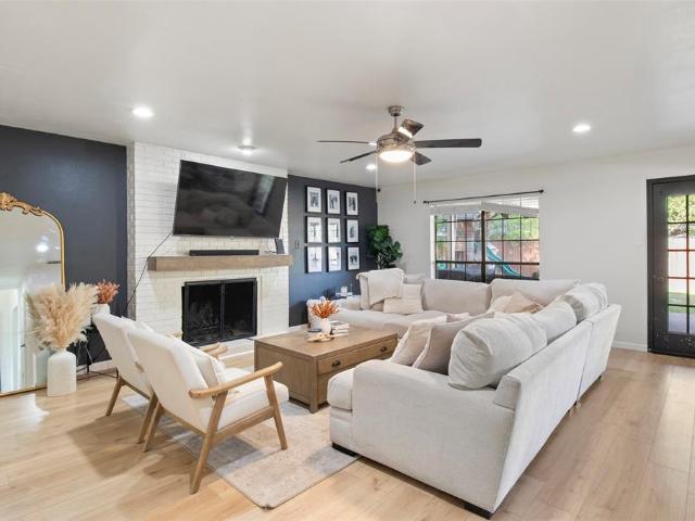 2303 Fall River Drive