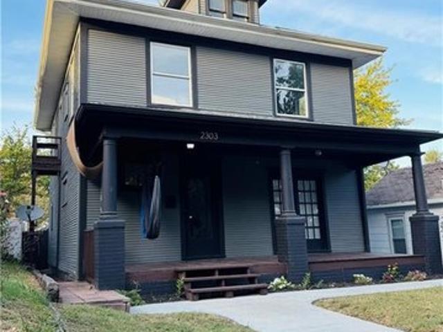 2303 Francis St, Saint Joseph, MO 64501