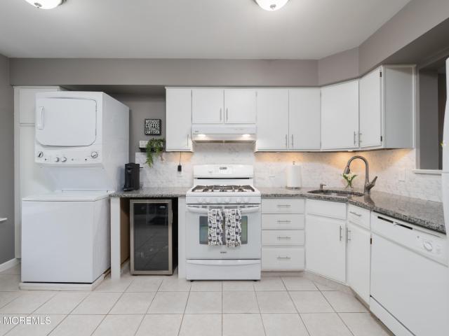 2303 Gulfstream Way