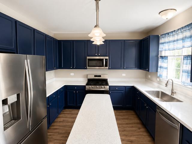 2303 Hudson Circle
