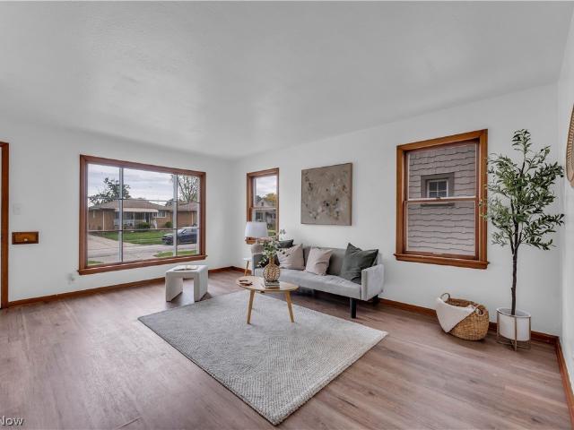 2303 Tuxedo Avenue