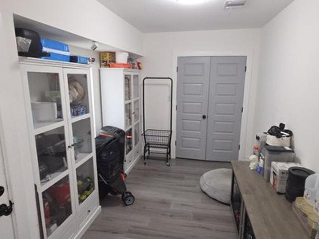 2303 Thomas Ave, Pasadena, TX 77506