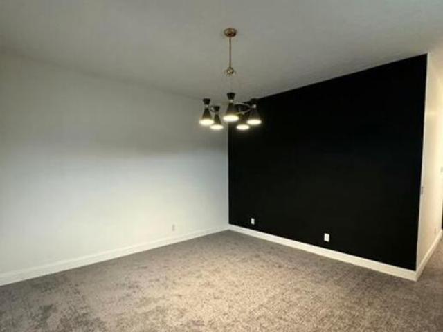 2303 Woodland Ave