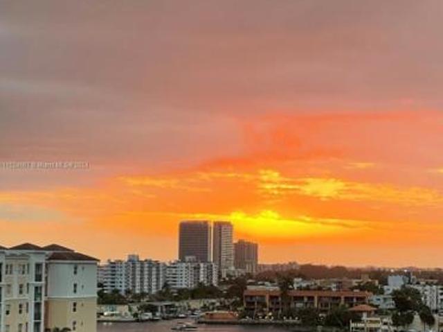 230 174th St #1015, Sunny Isles Beach, FL 33160