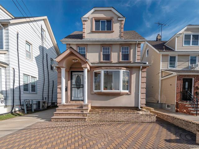 230 1 th Avenue | Compass