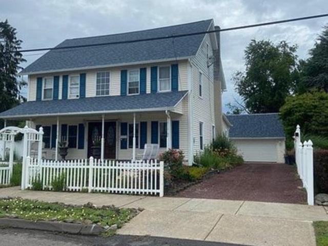 230 5th St, Wyoming, PA 18644