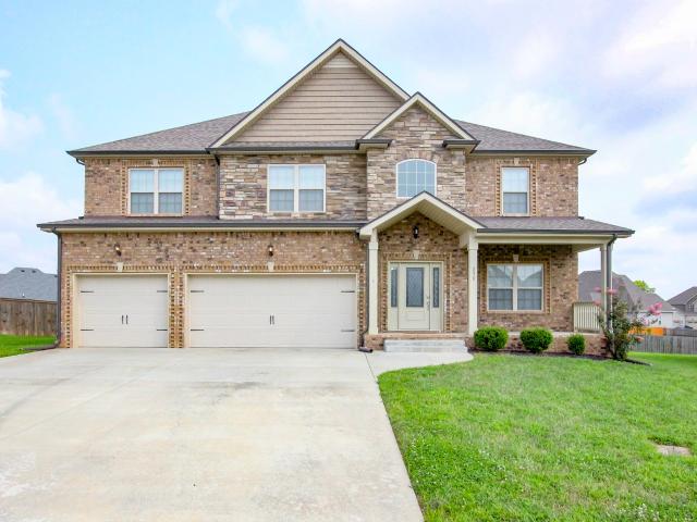 230 Cotoneaster Ln