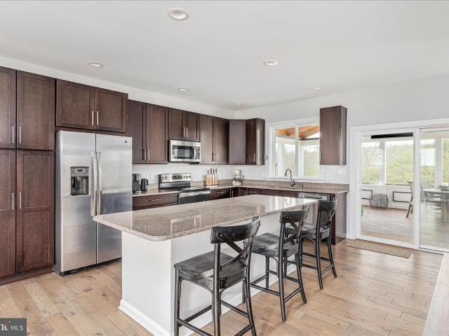 230 Conifer Ln, Winchester, VA 22602 | MLS #VAFV2040