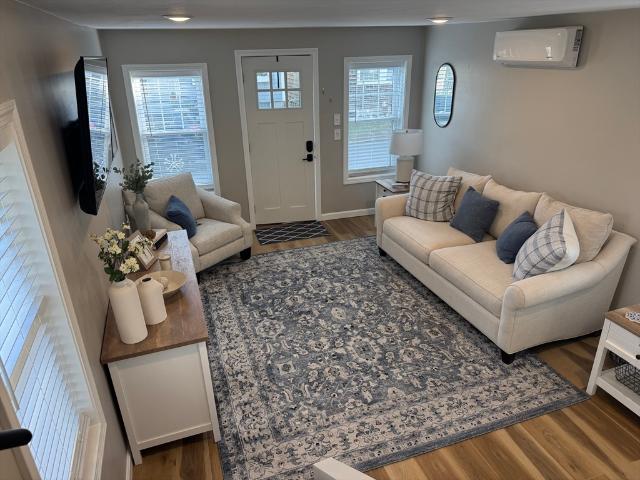 230 Cedar Ave, Portsmouth, RI 02871 | MLS #73551