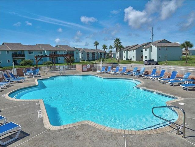 230 Cut off Rd Apt 110, Port Aransas, TX 78373