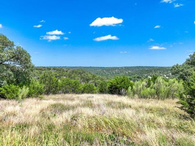 230 Adkins Dr, Kerrville, TX 78028