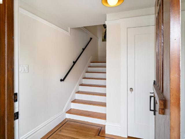 230 Ashton Ave
