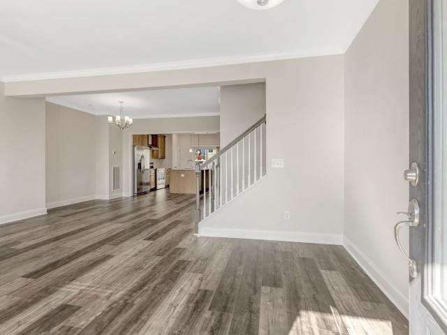230 Ben Hill Dr
