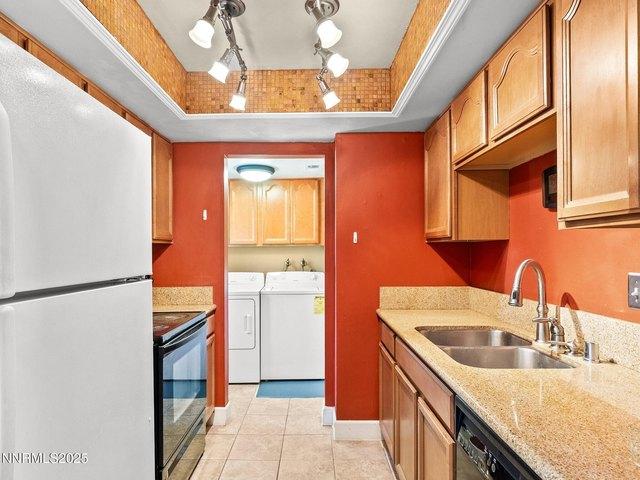 230 Bisset Ct Unit B, Reno, NV 89503