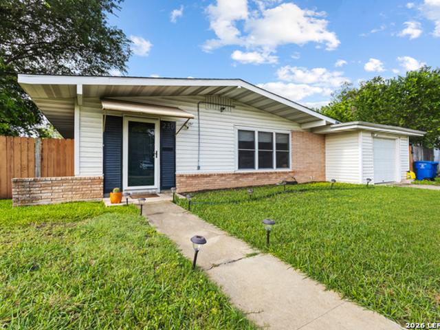 230 Brettonwood Dr