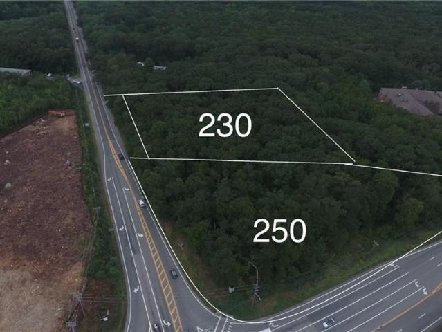 230 George Washington Hwy, Smithfield, RI 02917 | MLS #1390