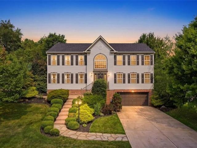 230 Dogwood Cir, Baden, PA 15005