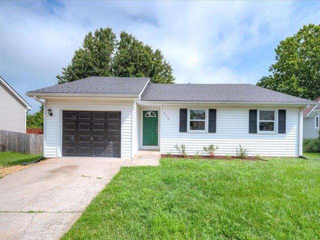 230 Donalynn Dr, Frankfort, KY 40601