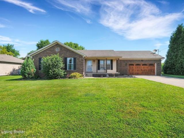 230 E Emerald Cir, Mount Washington, KY 40047