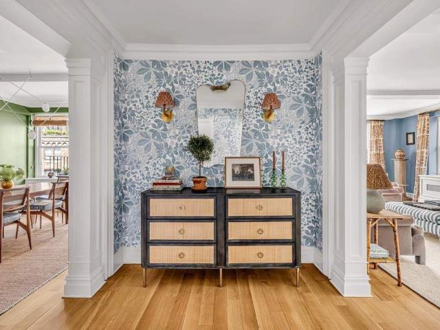 230 East 73rd Street, New York, NY