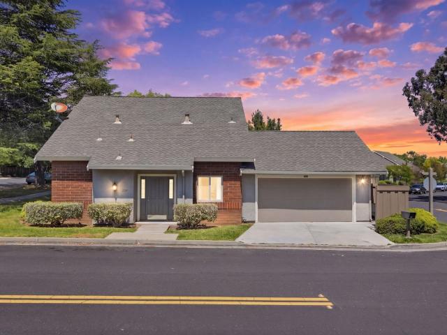 230 Escobar Ave, Los Gatos, CA 95032 | MLS #ML82045 | Compass